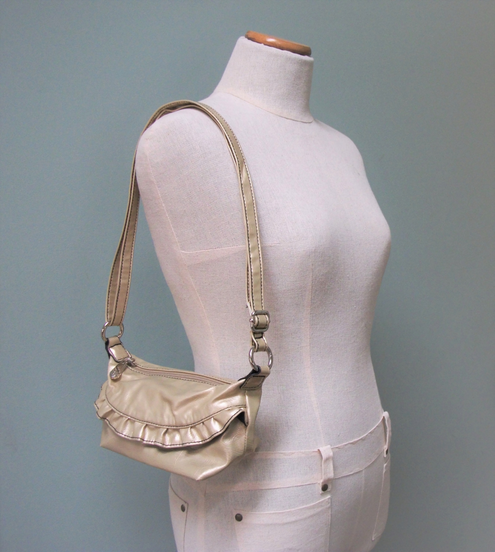 Rosetti Small Metallic Gold Purse with Ruffle Handbag Shoulder Bag ...