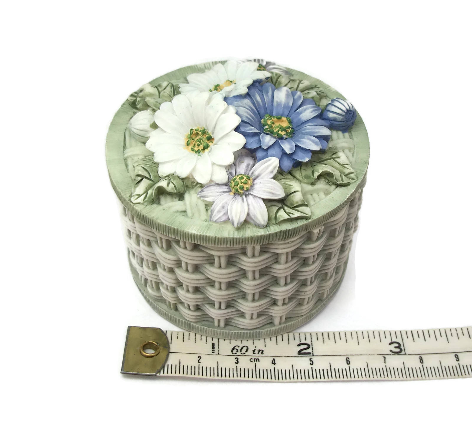 Vintage Flower Basket Trinket Box Round Resin Floral Keepsake Box with ...