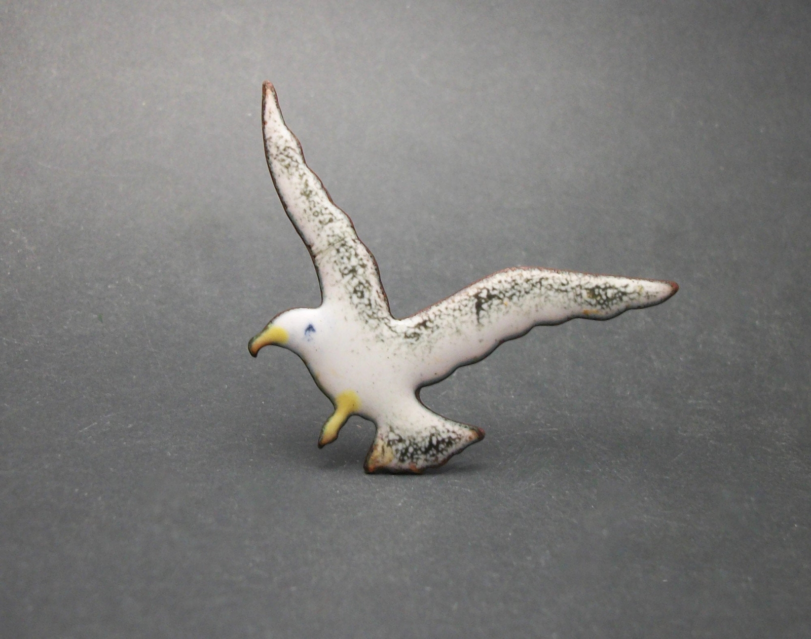 Vintage Enameled Metal Seagull Brooch Lapel Pin Flying Sea Gull Pin ...