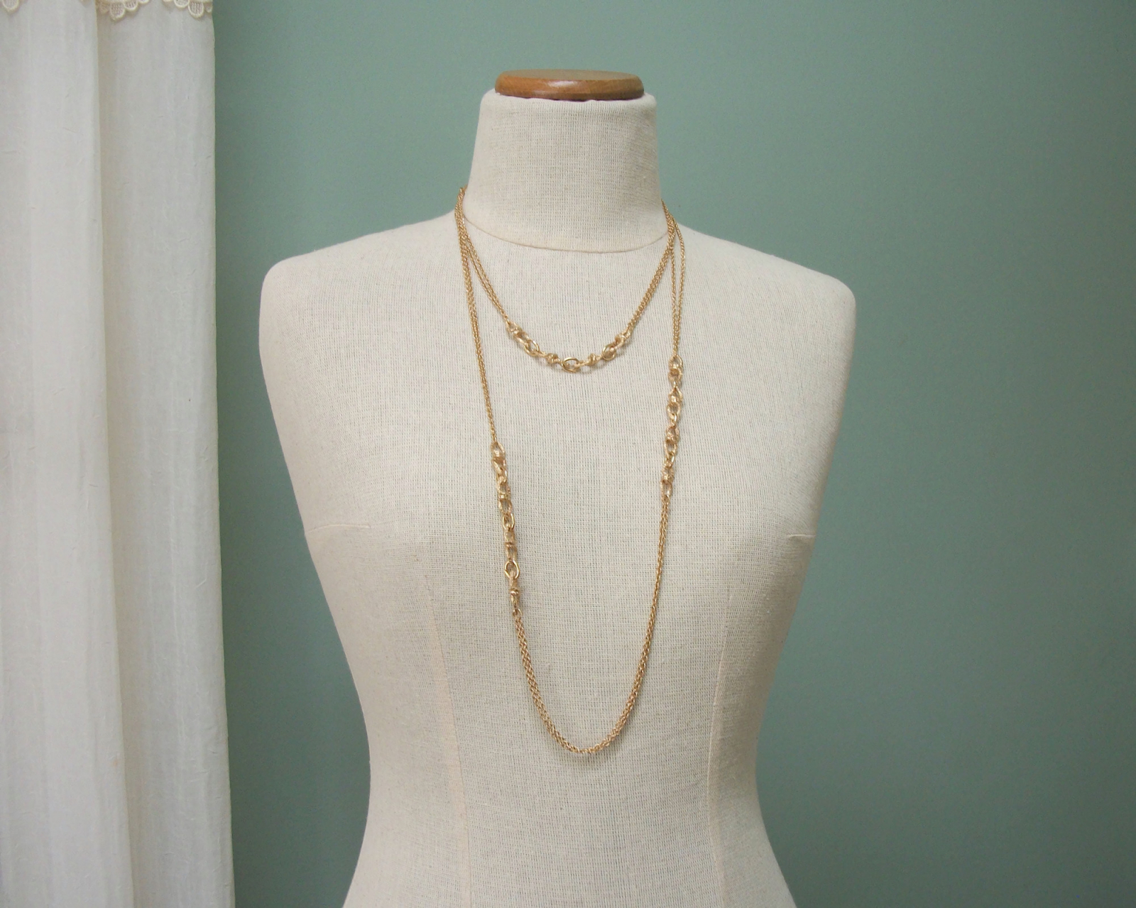 Vintage Crown Trifari Long Gold Chain Link Necklace Smooth and Textured ...